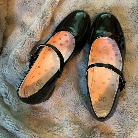 SO | Shoes | Size 3 Girls Patent Leather Sparkly Heels | Poshmark